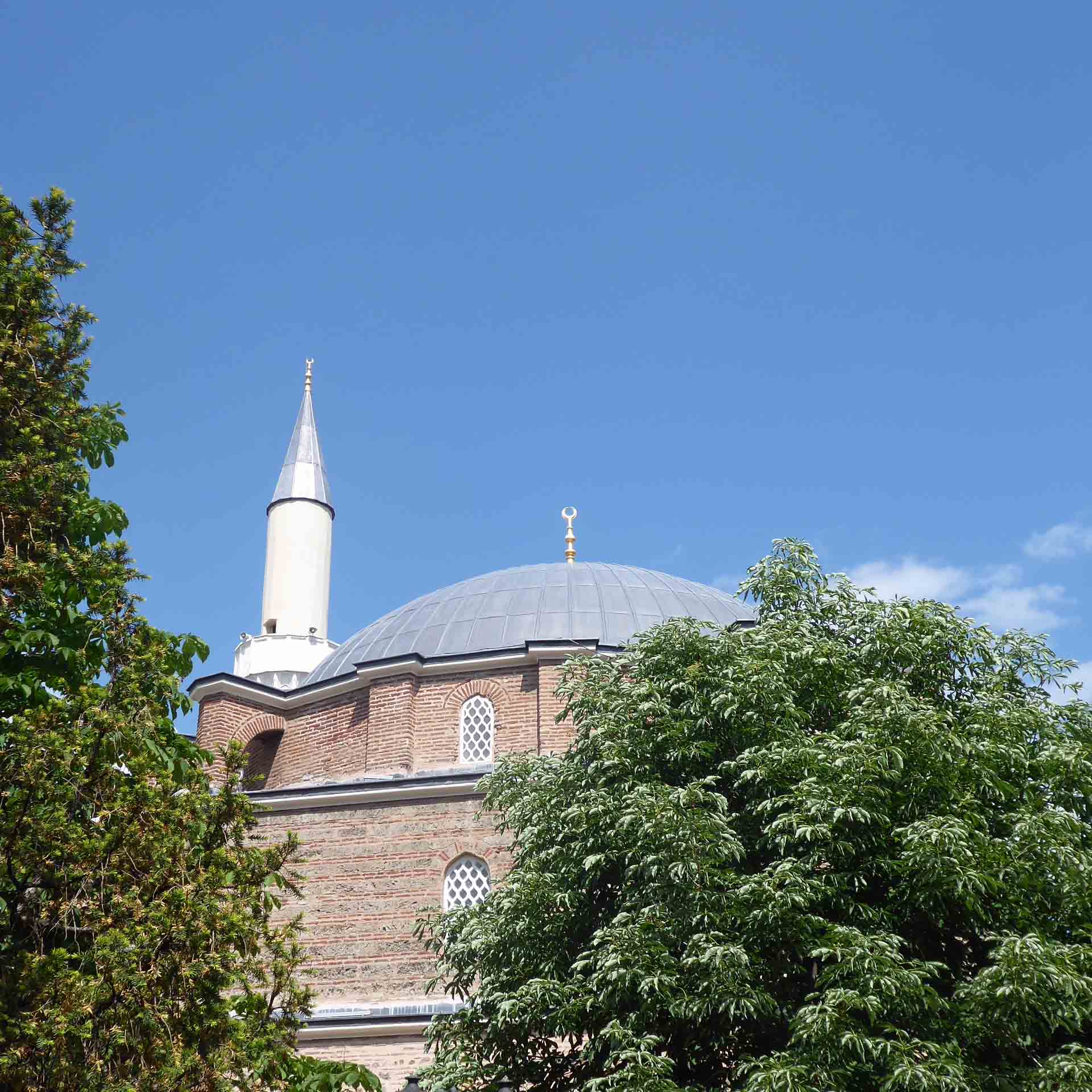 The Square of Religious Tolerance in Sofia - Travel with me
