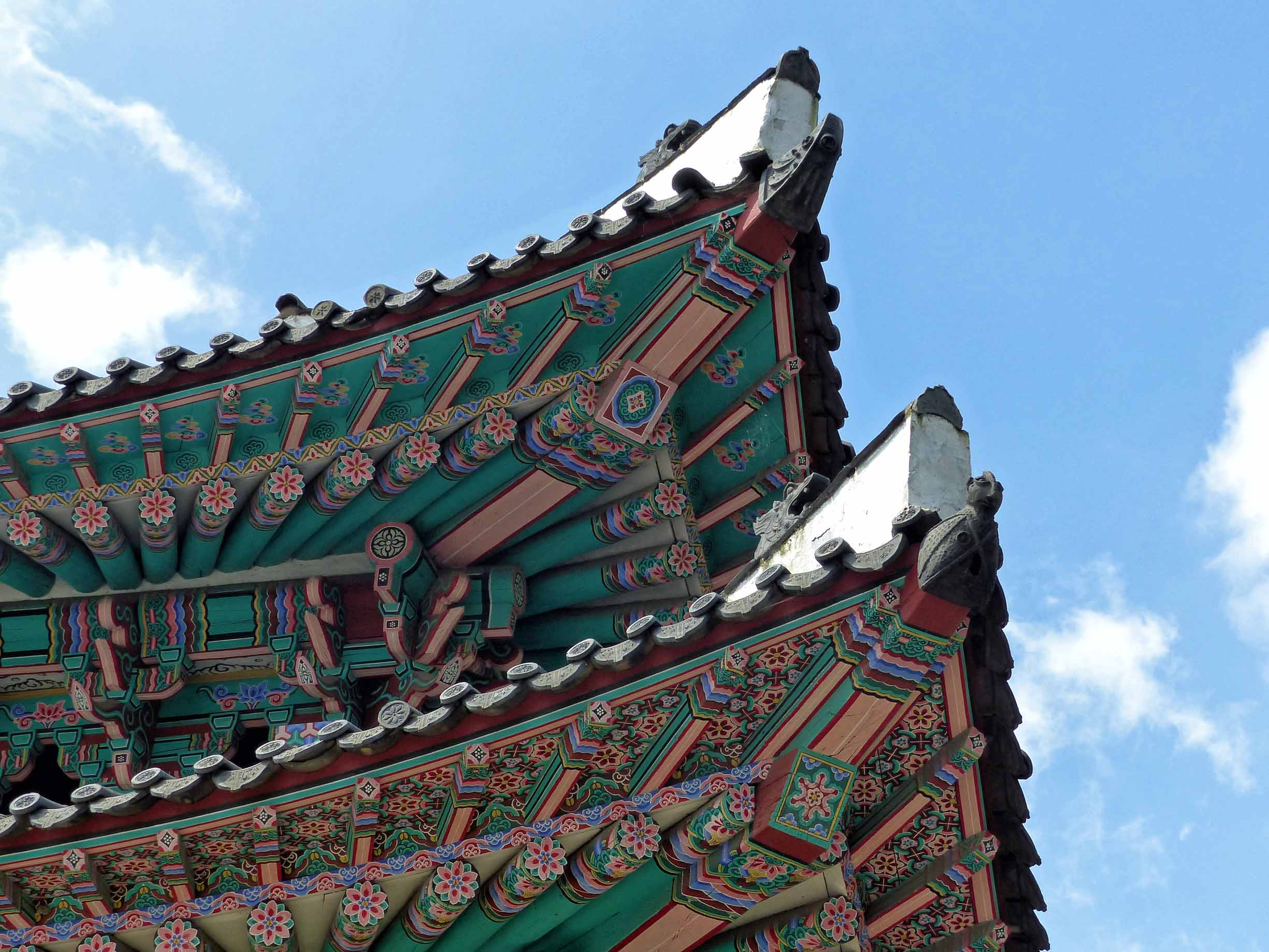 The astounding architecture of Pyongyang - Travel with me