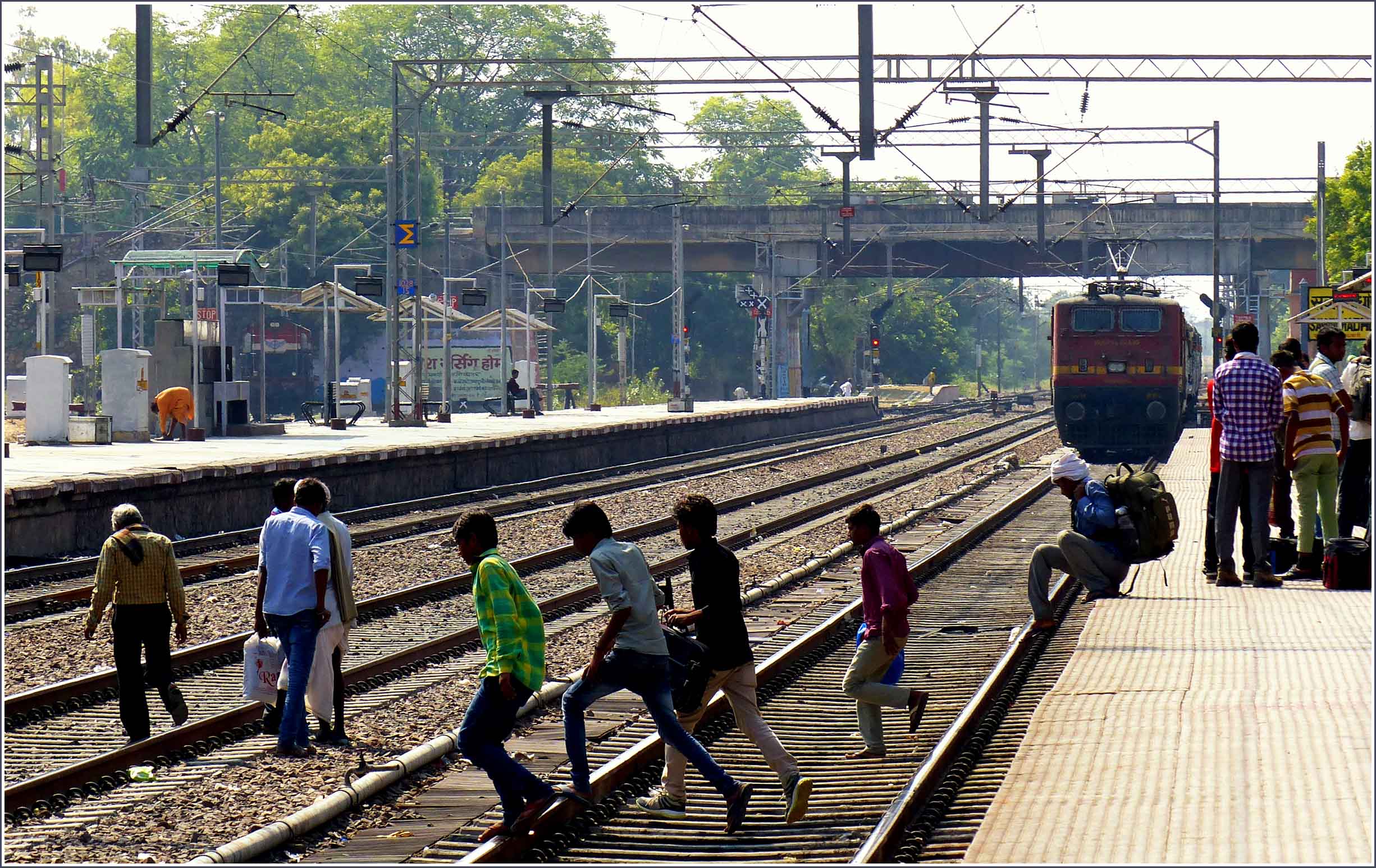 The charms of travelling by train - Travel with me